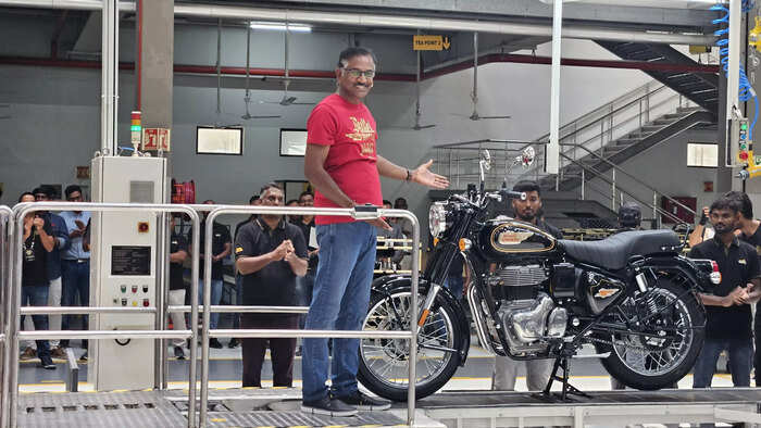 Royal Enfield Bullet 350 India launch Highlights: Price, variants ...