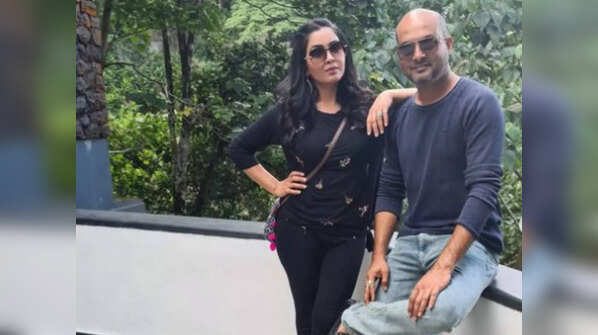 From Esha Deol-Bharat Takhtani to Sania Mirza-Shoaib Malik: Celebrities ...