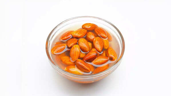Simple ways to remove almond peel instantly