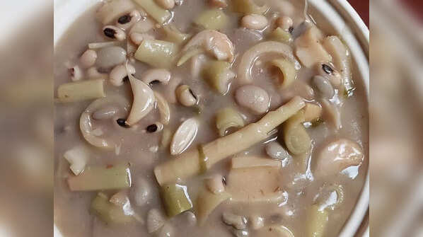 Monsoon Special: 10 foods from around the country to make rains special!