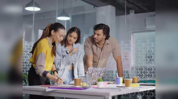 How to make friends in the office