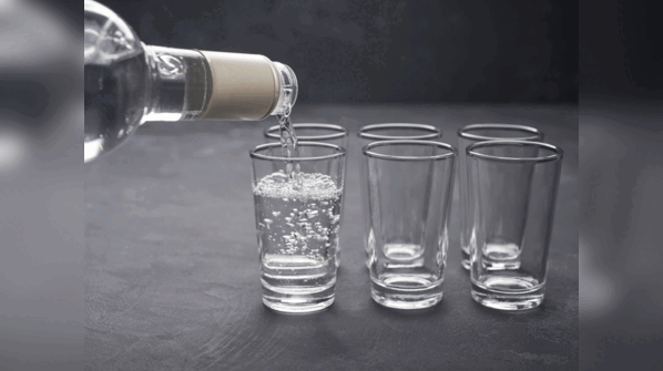 What is Goa Feni, Types, Taste and How to Make it | The Interesting ...