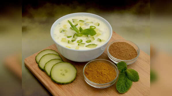 4 Common mistakes to avoid while eating curd