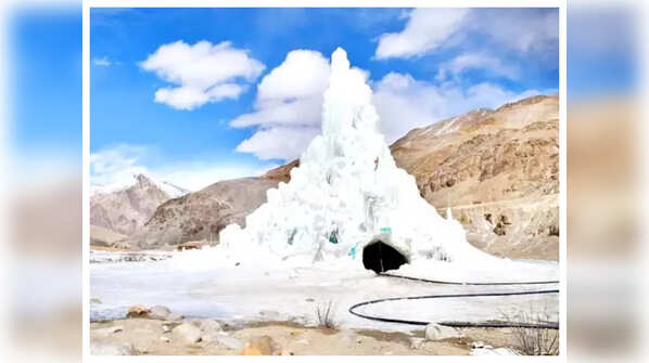 This ‘Ice Cafe’ in Ladakh is the coolest hangout place you need to ...