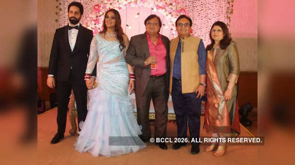 Taarak Mehta Ka Ooltah Chashmah's Dilip Joshi with his wife, Johnny ...