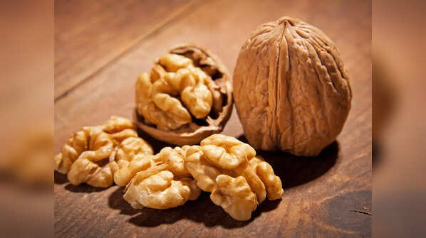 Soaked Walnuts Benefits: Lesser known benefits of consuming soaked walnuts