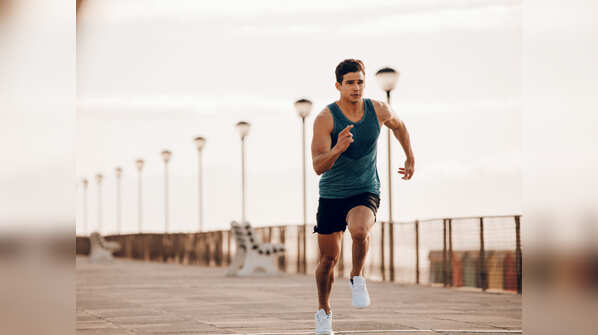 Running on toes or heels? Studies suggest this one technique to be ...