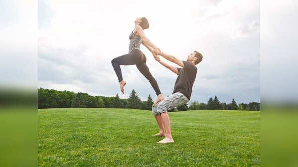 How to balance independence and togetherness in a relationship