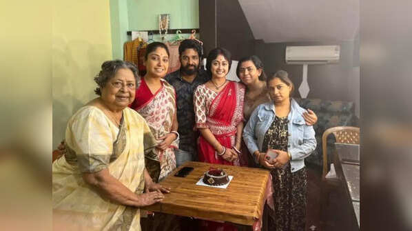 Here’s a peek into actress Susmita Dey’s birthday celebration