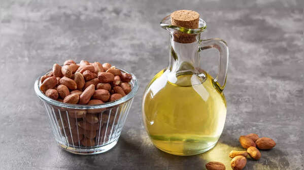 7 best cooking oils for Indian food and the right way to use them