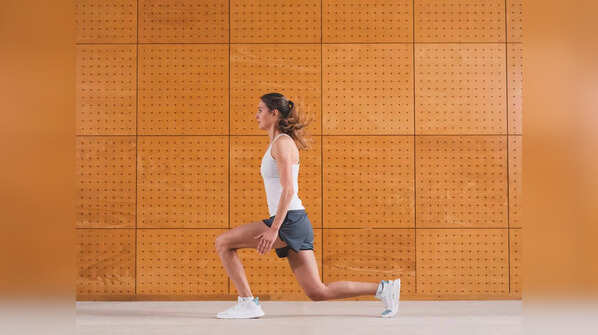 Weight loss: Lunge variations to get lean, toned legs