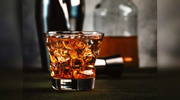 Types of Scotch: 5 varieties of Scotch and how to differentiate between ...