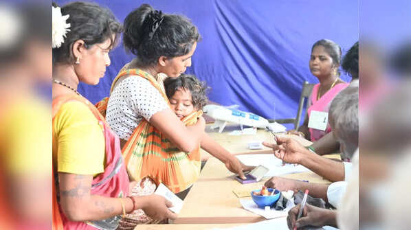 Tamil Nadu's single phase polling day in pics