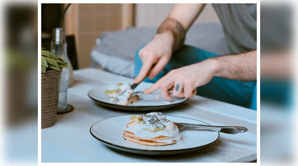 What to avoid after eating oily food: Things to do and avoid after ...