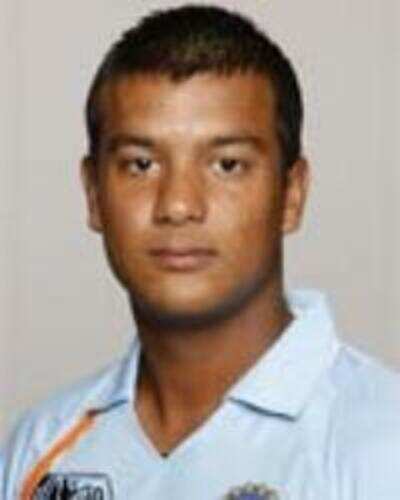 India ride on Sharma, Jathar heroics