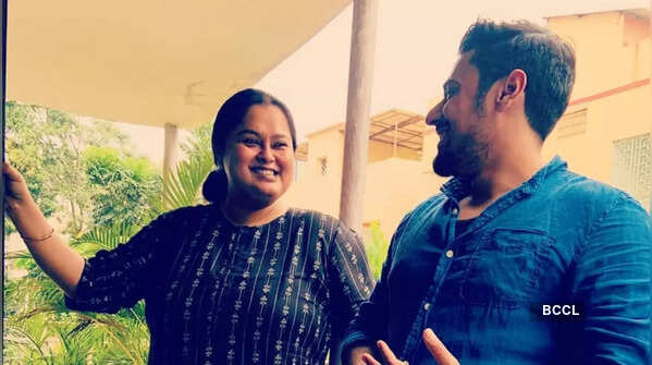 Sohini Sengupta and Saptarshi Maulik are celebrating their 11thanniversary in Goa; See photos