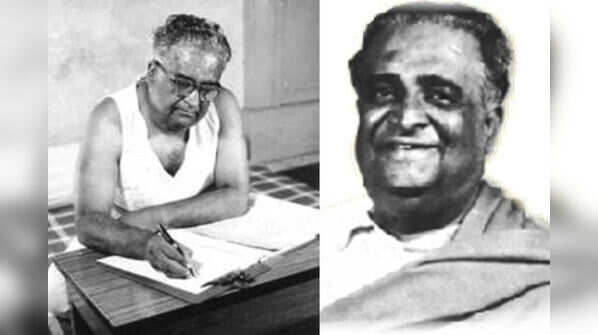 The most popular patriotic songs in Marathi