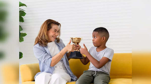 5 signs you are a competitive mom and why it's bad for your child