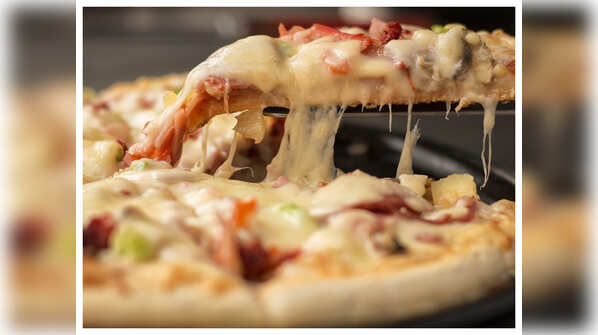 Side Effects of Fast Food: This is how fast food is killing us slowly