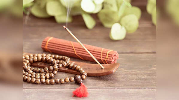 6 benefits of using incense sticks to transform your mind and space