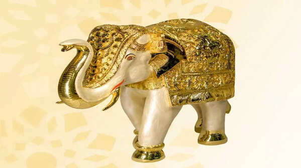 5 Auspicious Animal Statues For Prosperity and Success