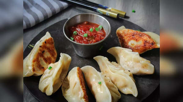 Momos Origin: The interesting story of how Momos came to India