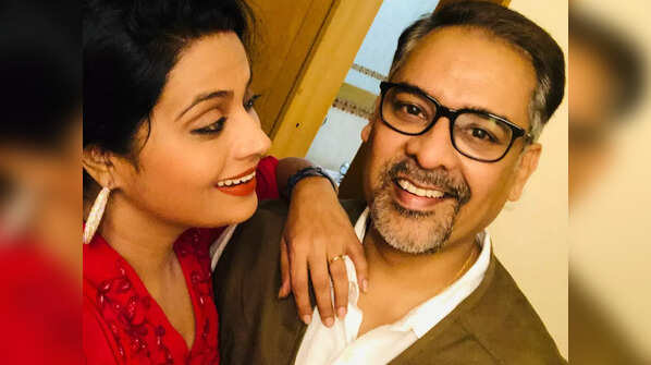 KBC's first crorepati Harshvardhan Nawathe is happily married; meet his ...