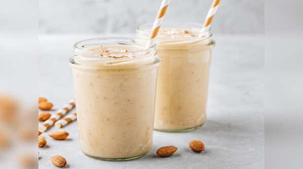 Homemade Protein Shakes for Weight Loss: 7 meal replacement shakes you ...