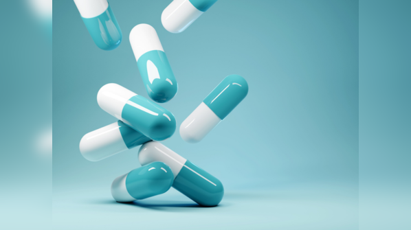 Multivitamins Side Effects: Harmful side effects of consuming too much ...