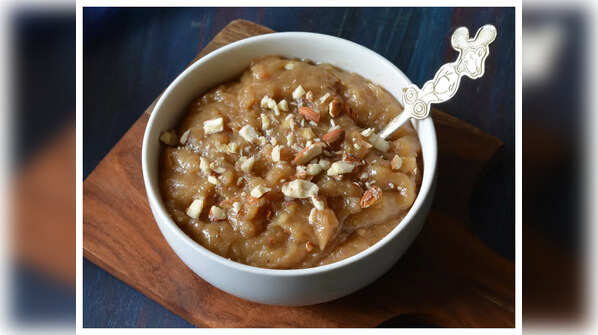 What is Lapsi and why Big B's father wanted him to have it when he turns 80