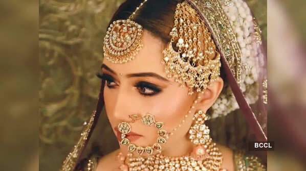 Timeless allure of the Indian nose ring, the Nath: A glimpse into its ...