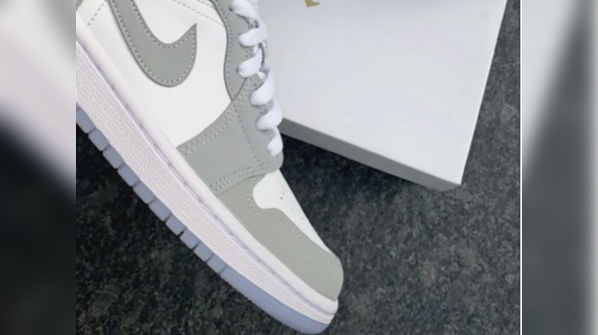 Nike fake Shoes Identification: 5 Ways to spot a fake Nike shoe