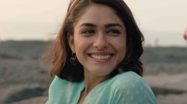Happy birthday Mrunal Thakur: Best films of the ‘Sita Ramam’ actress to watch on OTT