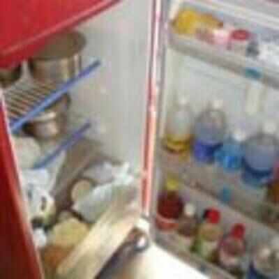 Keep your fridge door closed to save power