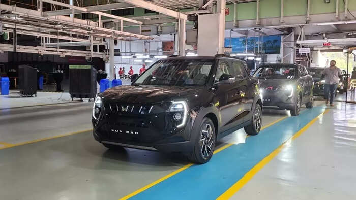 Mahindra XUV 3XO launch highlights: Design, features, variant-wise ...