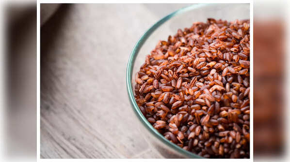 6 reasons to eat red rice daily, healthy recipes inside