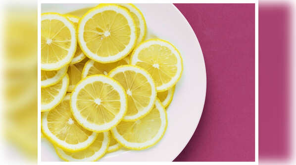 Why you should put a lemon next to your bed every night