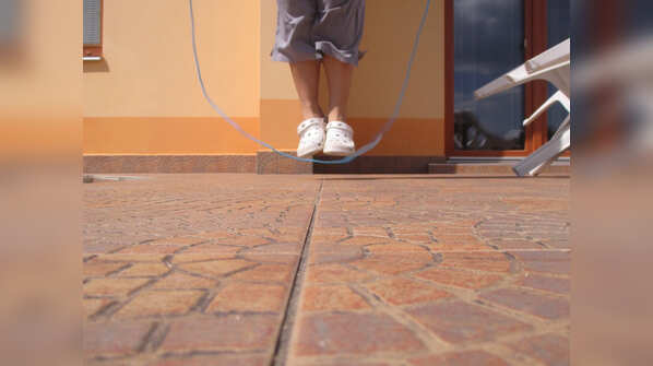 Beginner's guide: How to avoid injuries when jumping rope