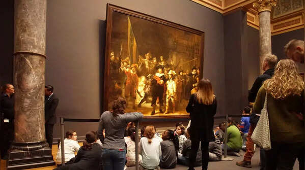 Can you guess this artwork and its artist? Take the quiz and let us know!