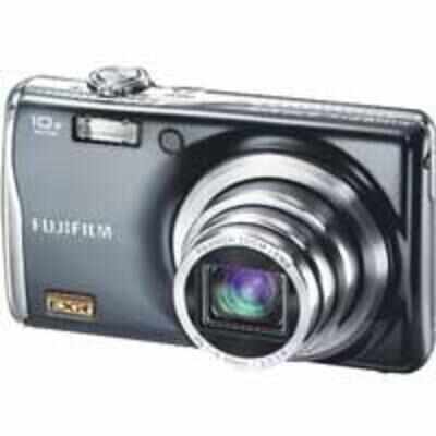 FUJIFILM FinePix F70EXR