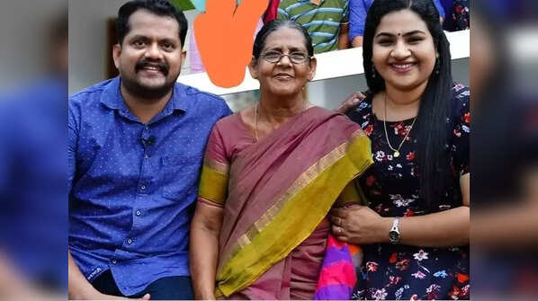 Family pics of Bigg Boss Malayalam 6 contestants
