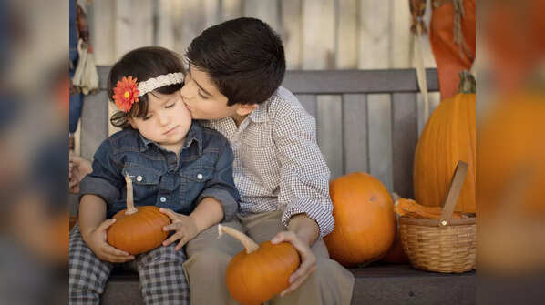 Oldest child syndrome: Signs to watch out for and ways to overcome it