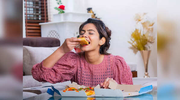 Science behind late-night food cravings and how to tackle them