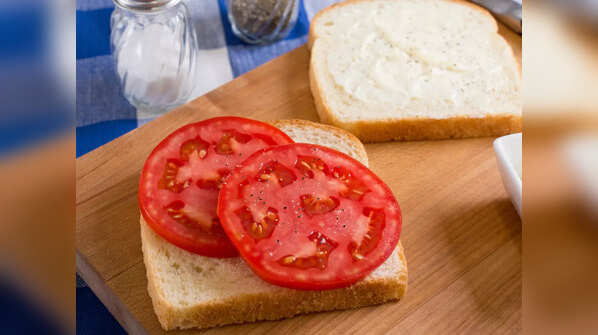 7 ways to include tomato in your diet and its benefits