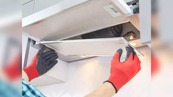 4 ways to clean greasy kitchen chimneys