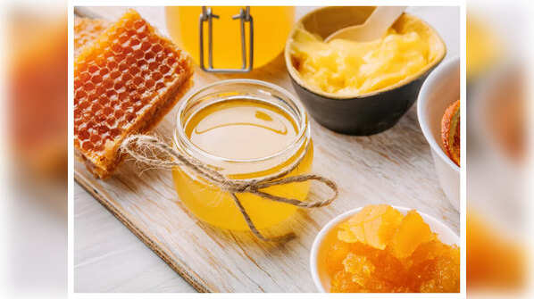 Can heating honey turn it toxic?
