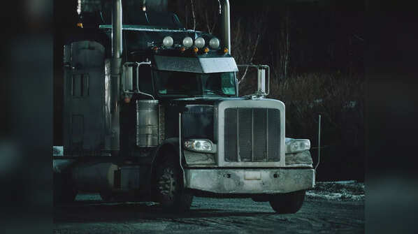 8 strangest unexplained phenomena that exist in the world