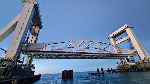New Pamban Bridge, India’s First Vertical Lift Sea Bridge Of Indian ...