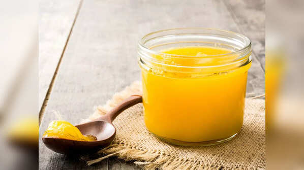 Why should one eat a mixture of jaggery and ghee after meals