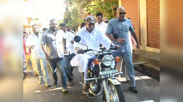 Tamil Nadu's single phase polling day in pics